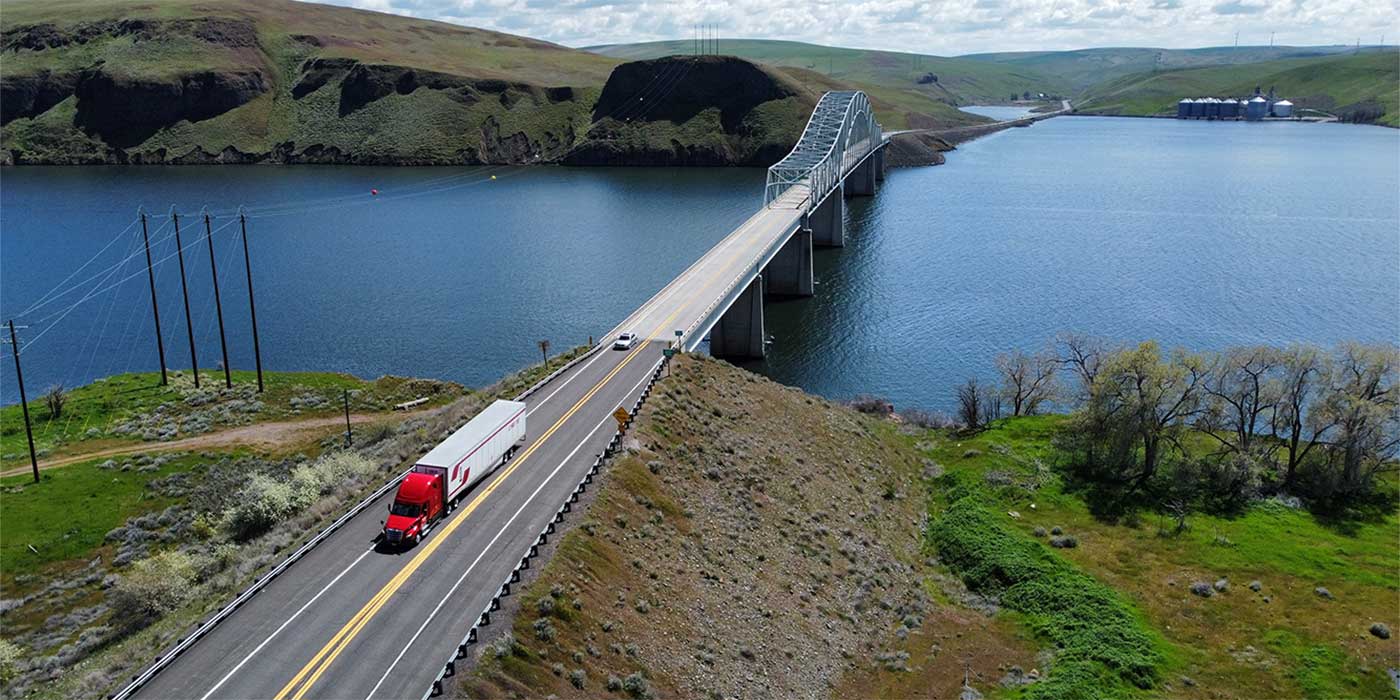 Leading Pay Plus » Crete Carrier Corporation - Nationwide Trucking